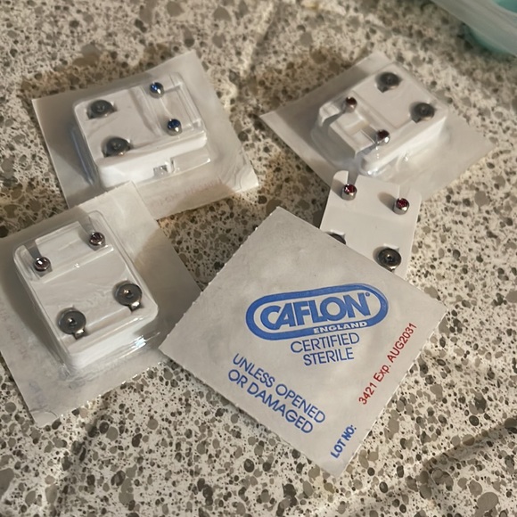 Caflon England | Jewelry | Certified Sterile New Stud Silver ...